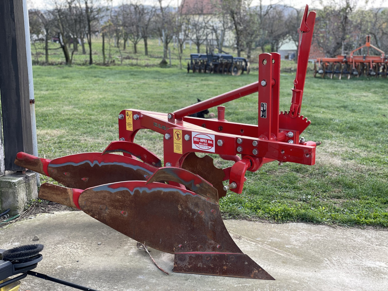 Imt plugovi bell impex 1030.20 NK - Plugovi - OLX.ba