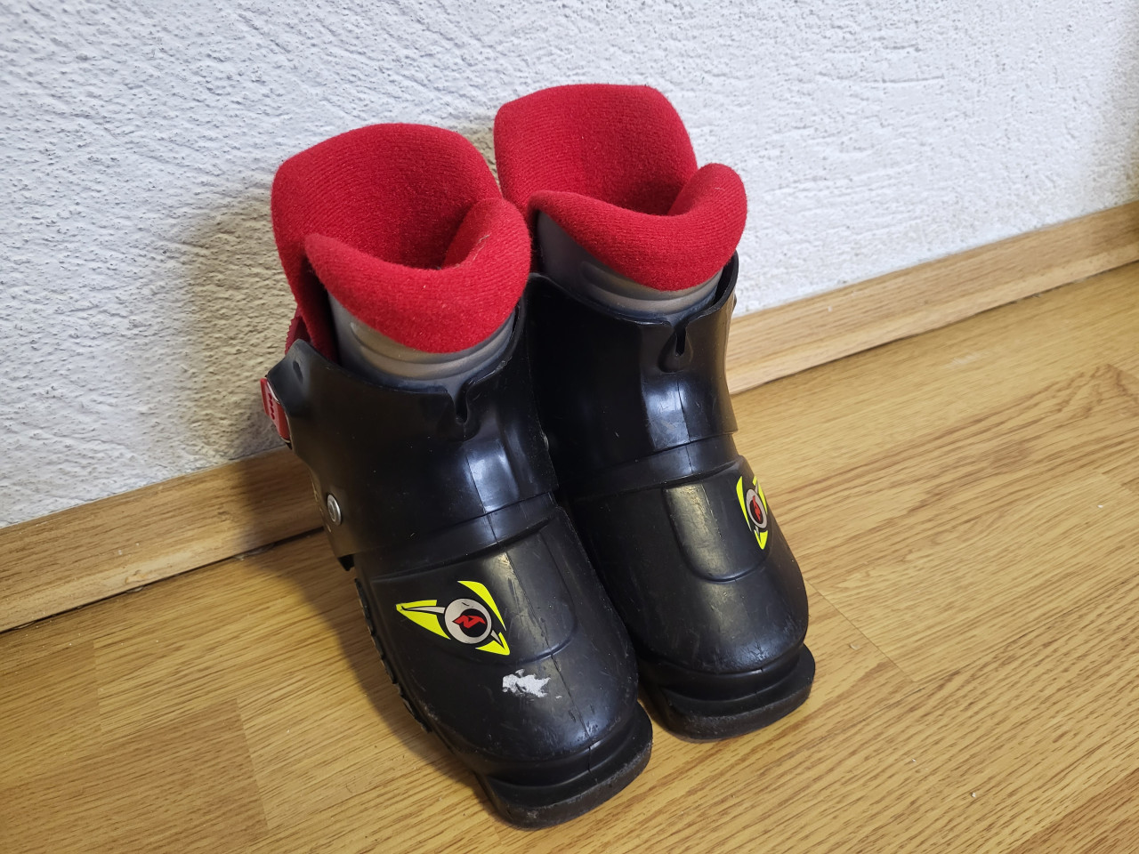 Decije juniorske pancerice cizme Nordica 16.5 br. 26 - Pancerice - OLX.ba