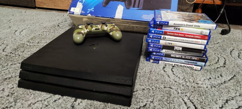 PS 4 Pro 1tb 4K +10 igara + PS Extra - Konzole - OLX.ba