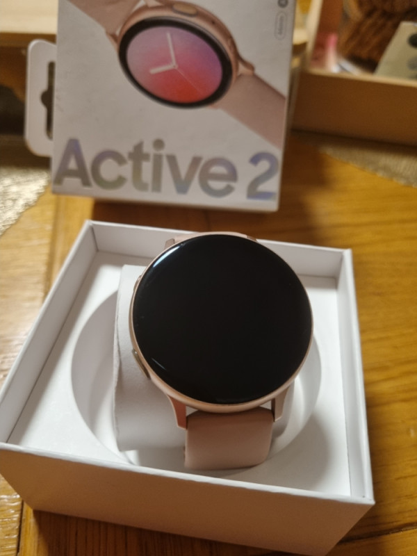 Samsung Galaxy Watcht Active 2 - Smartwatch (pametni satovi) - OLX.ba