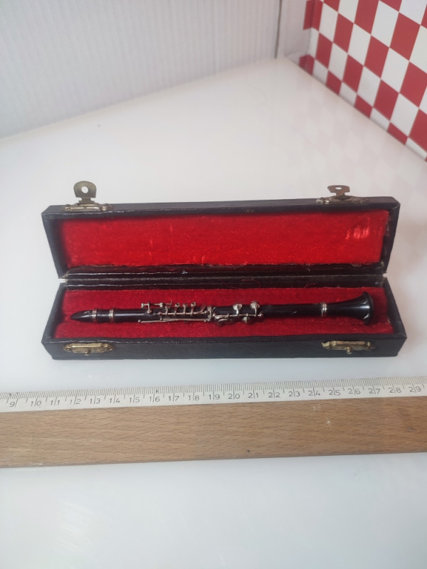 Minijatura instrument klarinet - Klarinet - OLX.ba