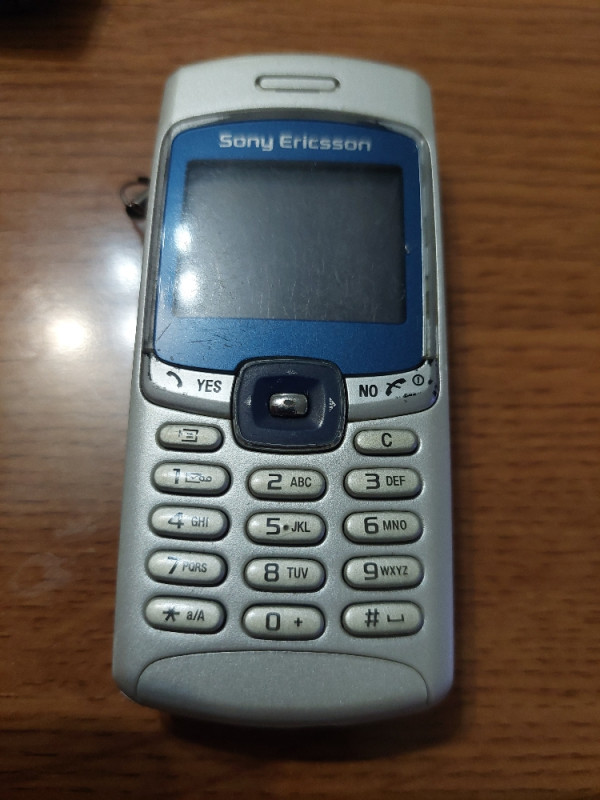sony ericsson t310 - Mobiteli - OLX.ba