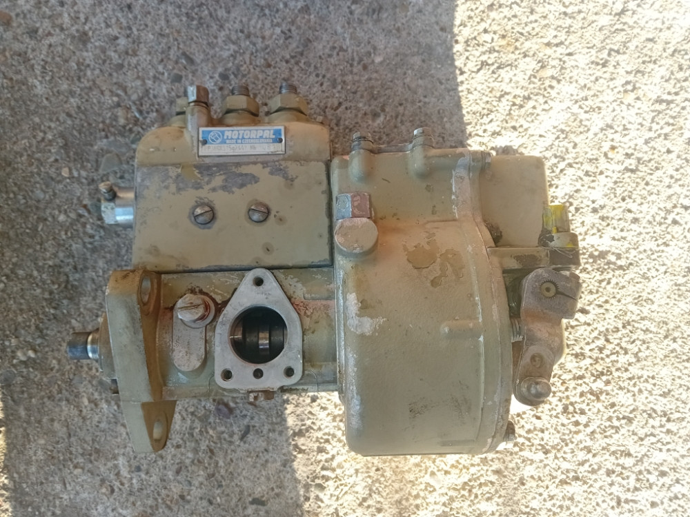 Bosh Bos Pumpa Zetor - Ostali dijelovi za traktore/motokultivatore - OLX.ba