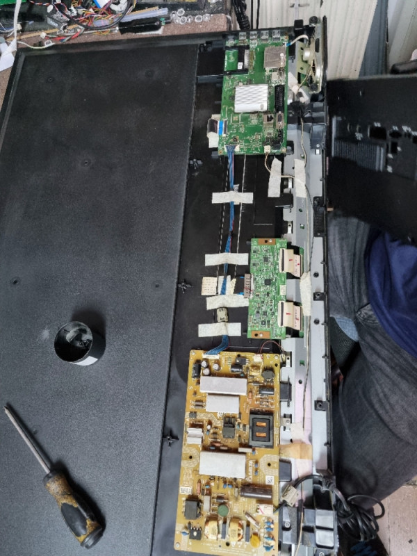 Grundig Led tv 48VLE6520 - Dijelovi za TV - OLX.ba