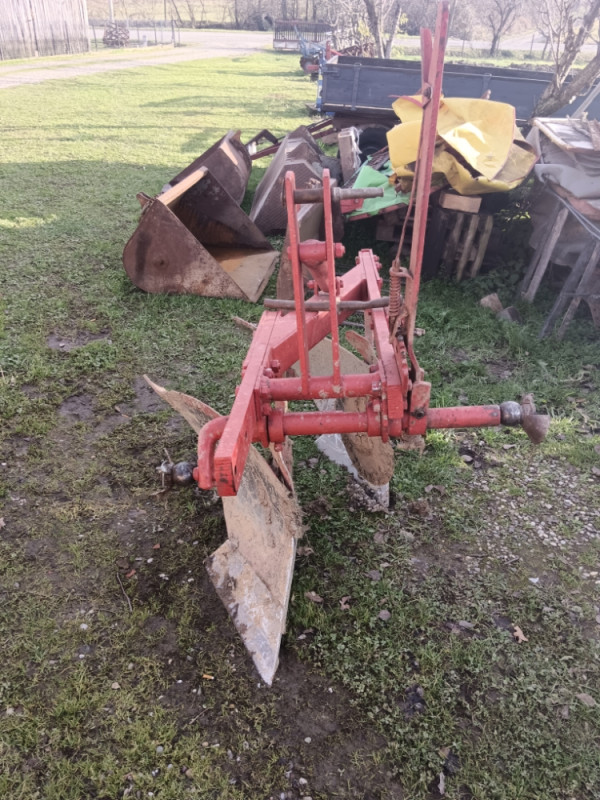 IMT Plug - Plugovi - OLX.ba