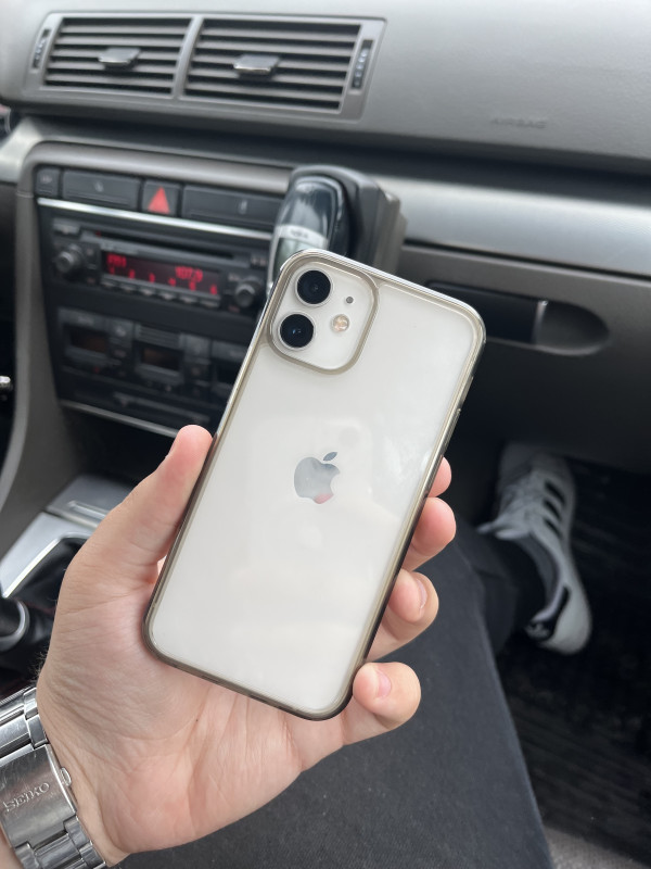 Iphone 12 mini 64GB - Mobiteli - OLX.ba