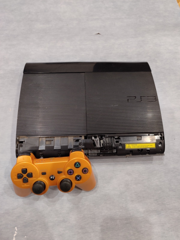 PS3 super Slim Playstation 3 gta5 PES Minecraft - Konzole - OLX.ba
