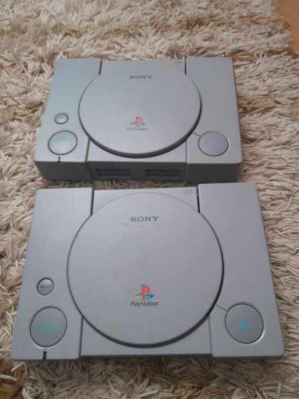 2X Play Station 1 Fat ( PS1 ) - Konzole - OLX.ba