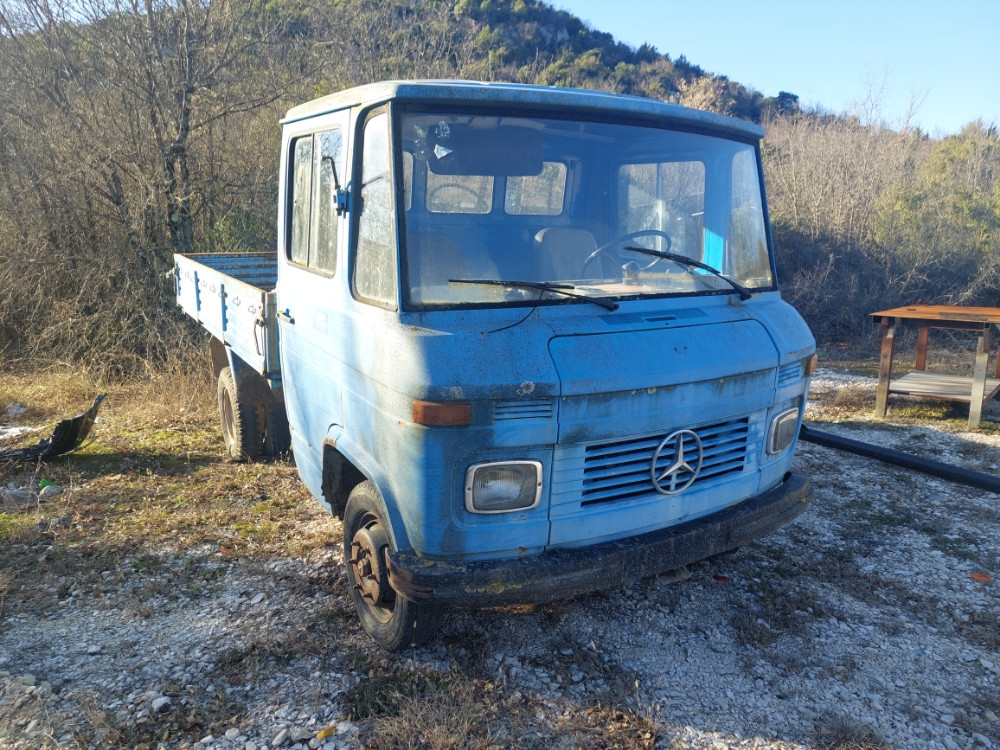Mercedes 407 kamion - Teretna vozila - OLX.ba