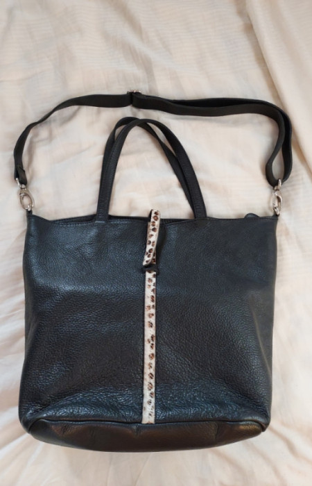 ŽENSKA TORBA GULIVER EXTRA STANJE - Torbe i ruksaci za žene - OLX.ba