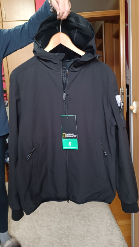 HYBRID SOFTSHELL NATIONAL GEOGRAPHIC vl.L MUŠKA PLANINARSKA JAKNA - Jakne za planinu - OLX.ba