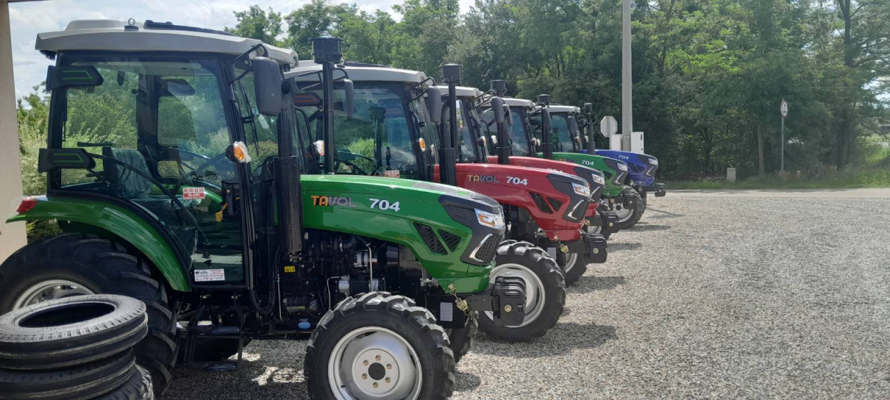 Traktor TAVOL 704 - 70 KS (70KS) - Traktori - OLX.ba