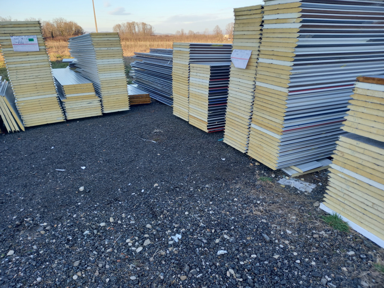 Zidni paneli 4cm - Oprema za fasade i izolacije - OLX.ba