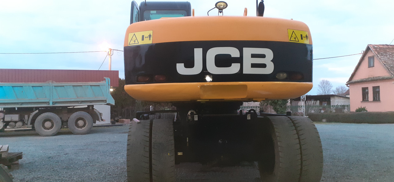 Bager tockas JCB 175 w - Bageri - OLX.ba