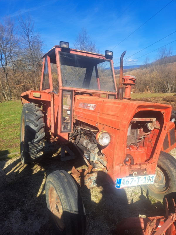 Imt 560 motor los - Traktori - OLX.ba