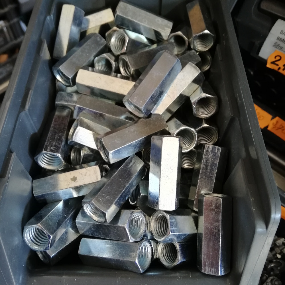 Matica Navrtka saraf produzeni M12 - Ekseri, šarafi i matice - OLX.ba