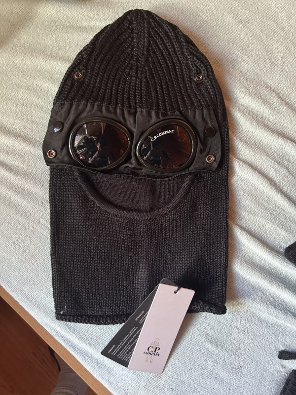 Cp company fantomka - Kape i kačketi za muškarce - OLX.ba