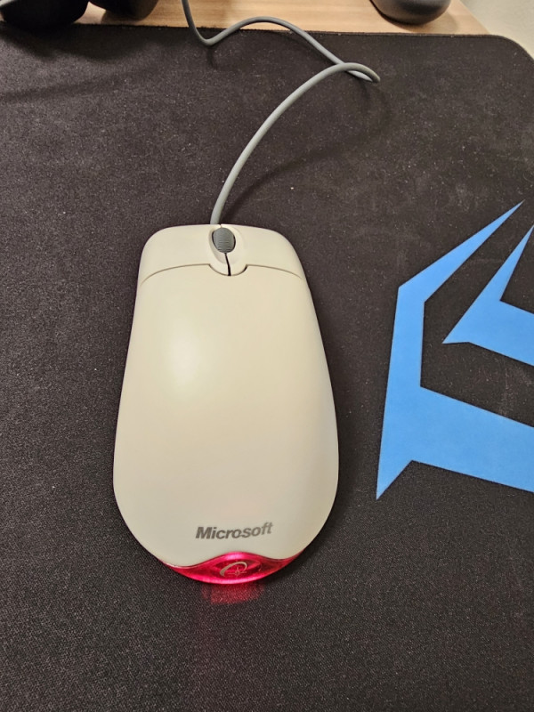 Microsoft intelli mouse 1.1a - Miševi - OLX.ba