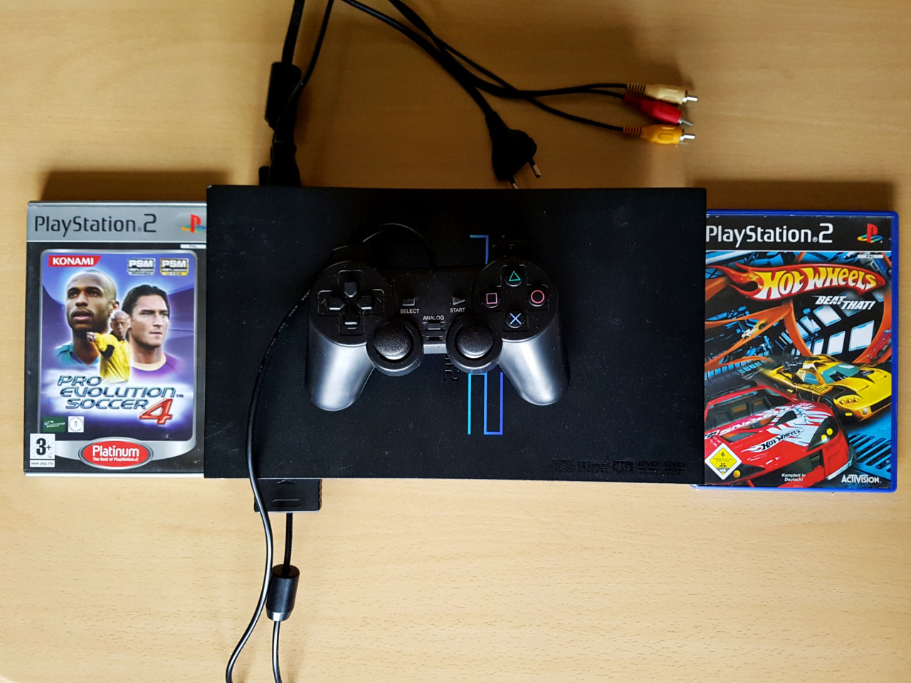 PLAYSTATION 2 KOMPLET PS2 - Play station 2 Igre Igrice - Konzole - OLX.ba
