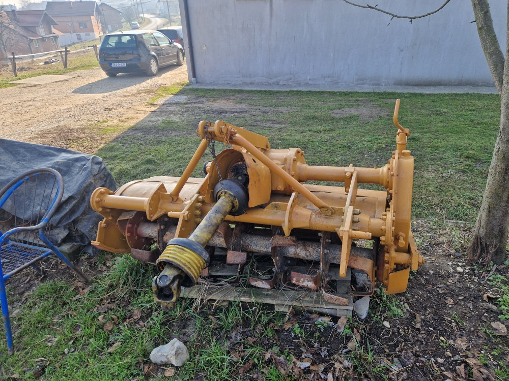 Freza za traktor HOWARD - Traktorske freze - OLX.ba