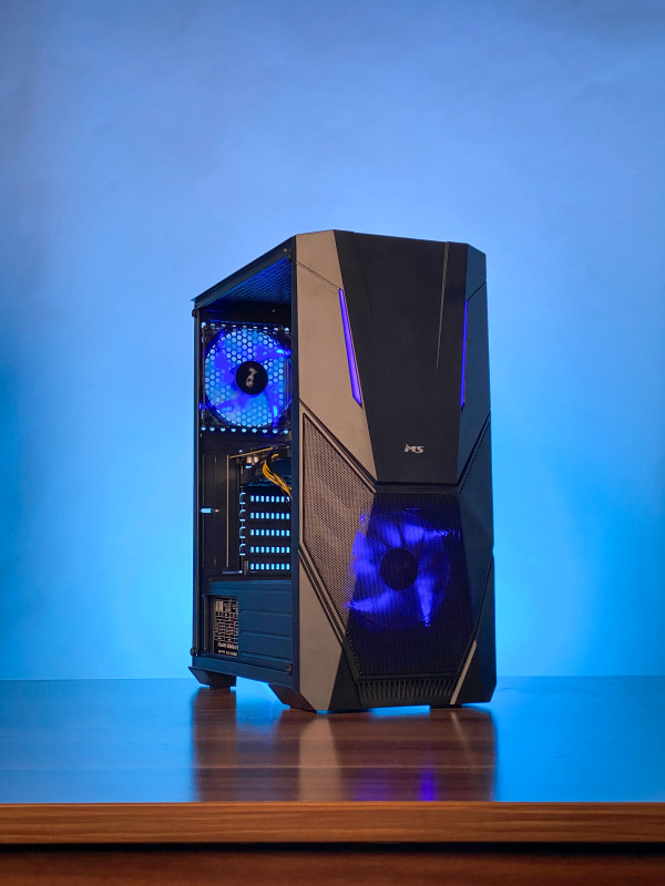 Gaming PC i7 4770 + RX 580 + 32gb RAM + ssd racunar - Desktop Računari ...