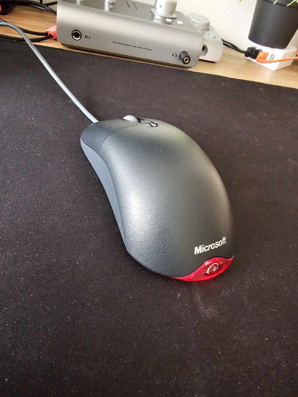 Microsoft Intelli 1.1a - Miševi - OLX.ba