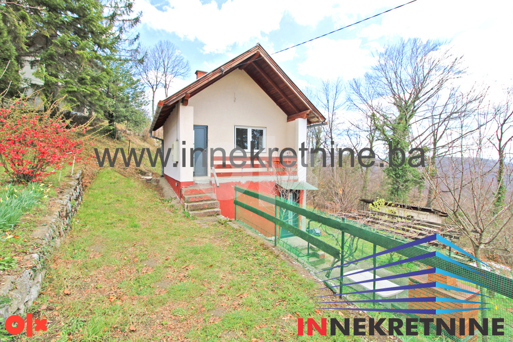 Vikendica 50 m2 na parceli 418 m2 Banj brdo, Majevica - Vikendice - OLX.ba