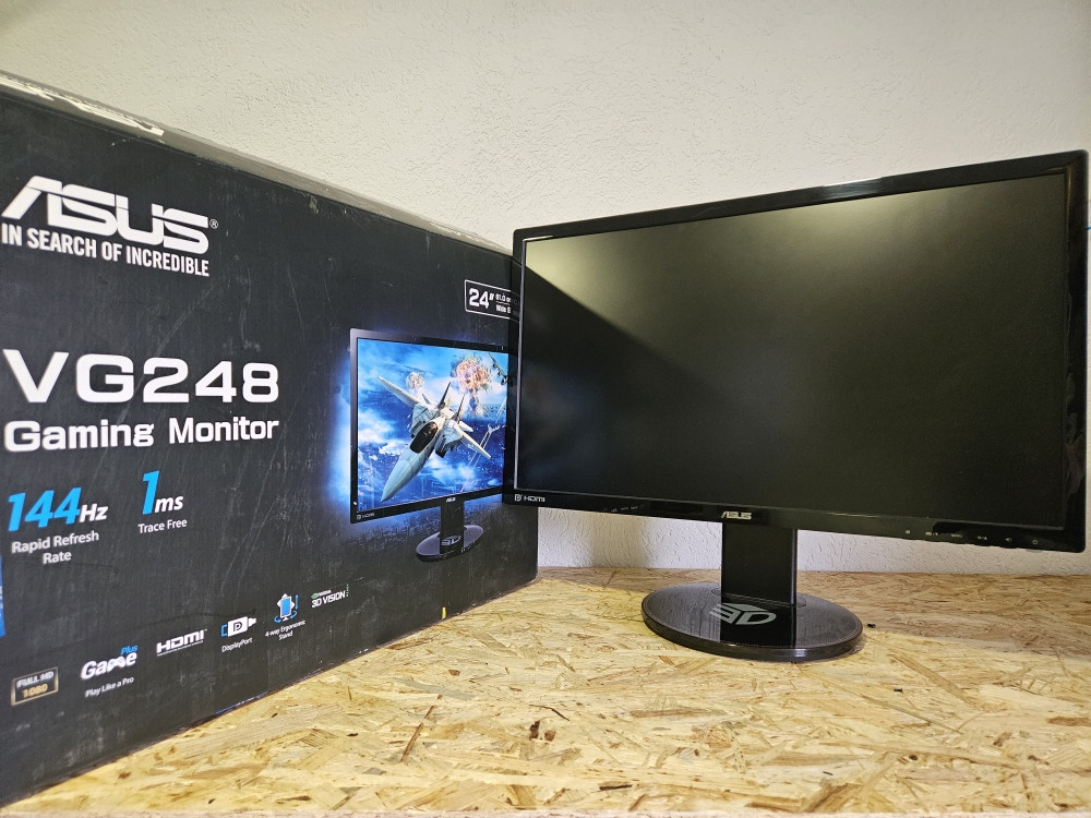 ASUS VG248QE Gaming Monitor 1ms 144Hz, 3D Vision Ready - Monitori - OLX.ba