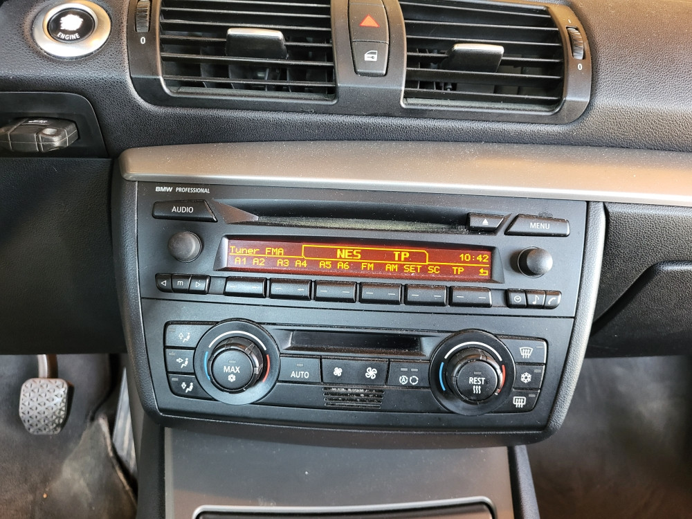 Bmw e81 e87 e90 e91 e92 RADIO CD professional - CD/DVD/MC/Radio player za automobile - OLX.ba