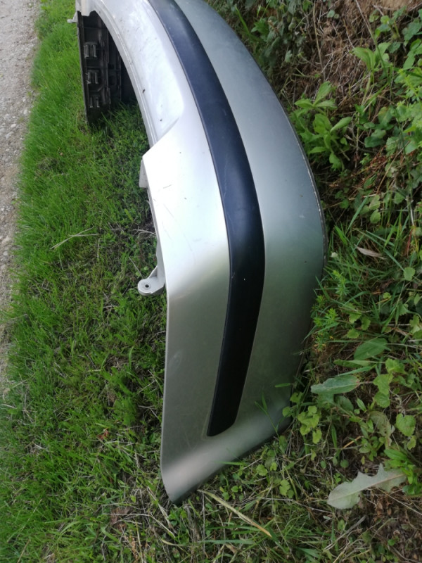 Zadnji branik passat 5 plus limuzina - Branici, karambolke i spojleri ...