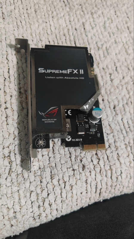 Asus rog supreme fx II zvucna kartica 5.1 - Zvučne kartice - OLX.ba