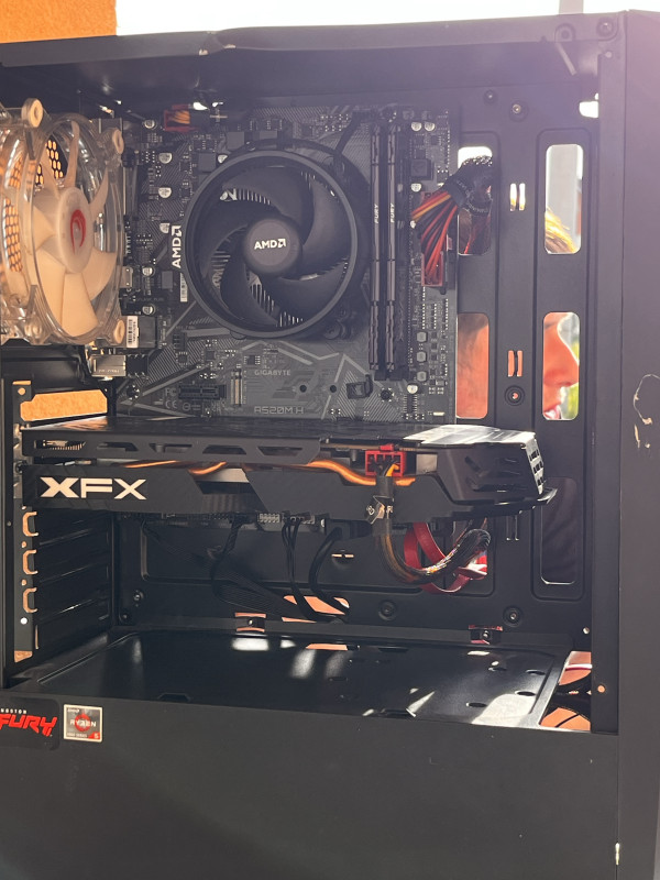 GAMING PC-kompletan setup - Desktop Računari - OLX.ba