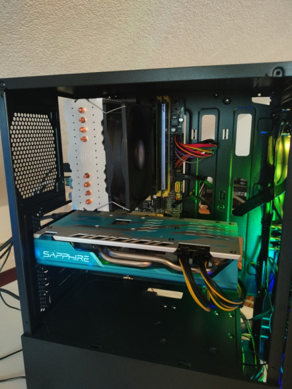 GAMING PC i7 4770k, RX 580 8GB, 12 GB RAM, SSD 480GB - Desktop Računari ...