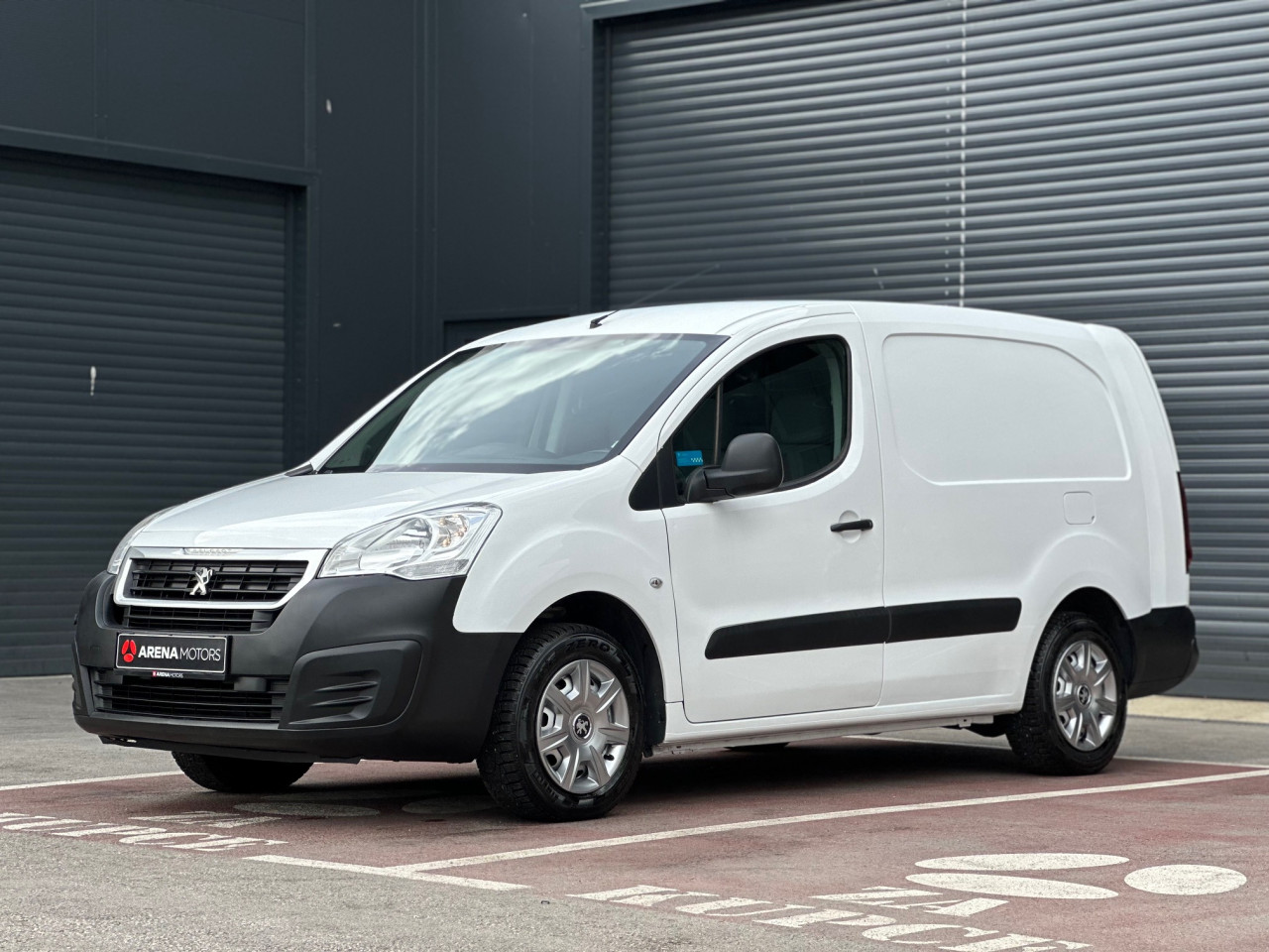 Peugeot Partner Long 1.6 e-HDI 73kw L2 2016 3 sjedišta - Teretna vozila ...