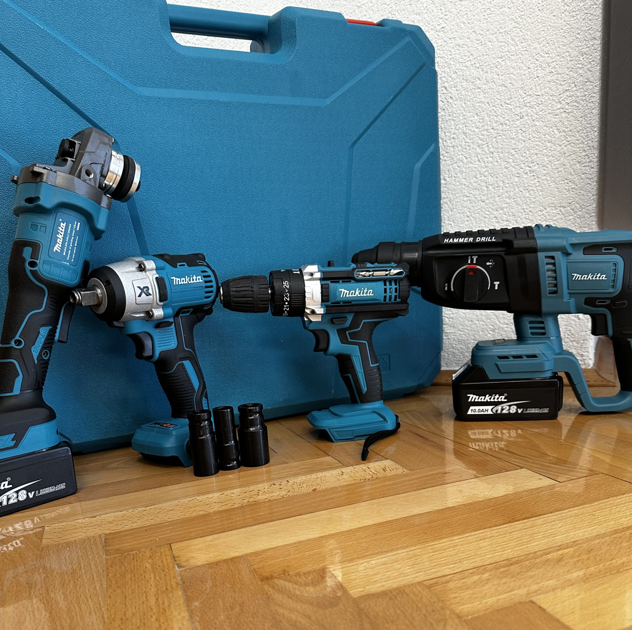 MAKITA AKU SET 4u1 Bušilica-Brusilica-Hilti-Odvijač 4xBaterije ...