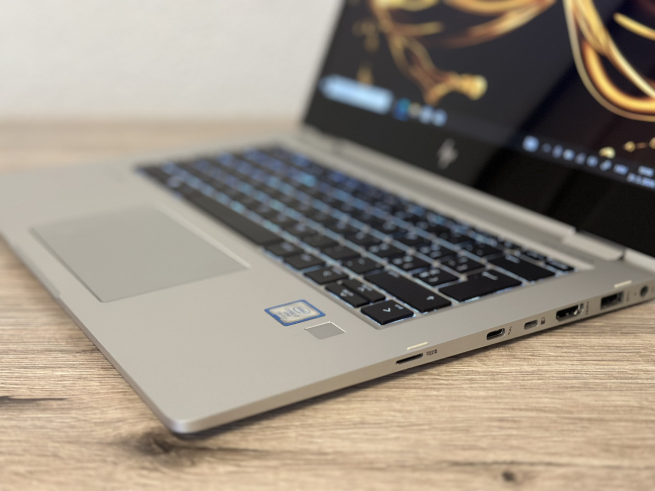 Hp EliteBook X360 1030 G2 13,3 FHD i7-7600/16/256 - Laptopi - OLX.ba