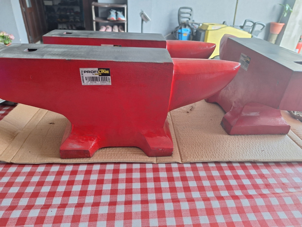 NAKOVANJ KOVAČKI NOV 50KG - Za obradu metala - OLX.ba