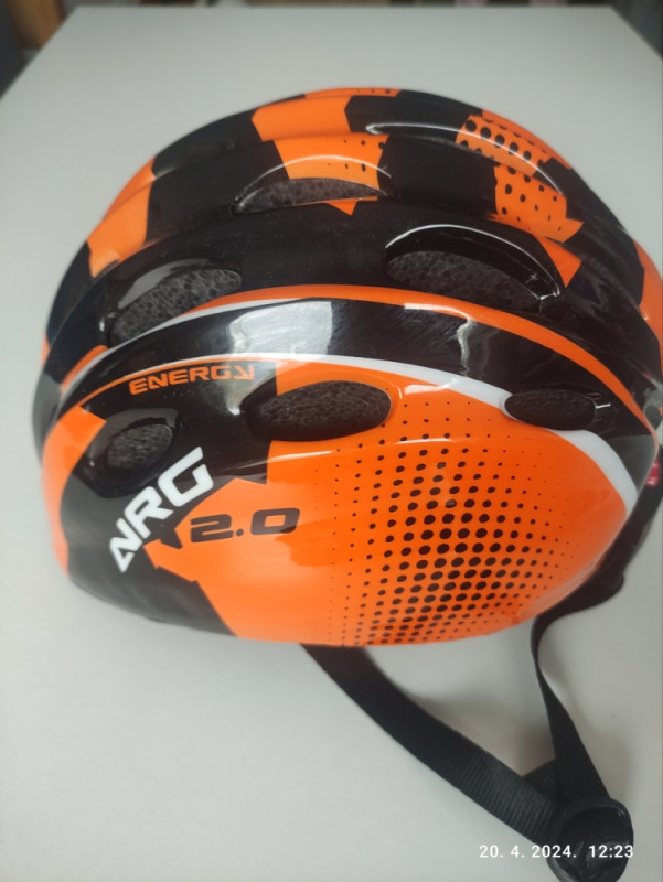 Kaciga za biciklo - Kacige za bicikliste - OLX.ba