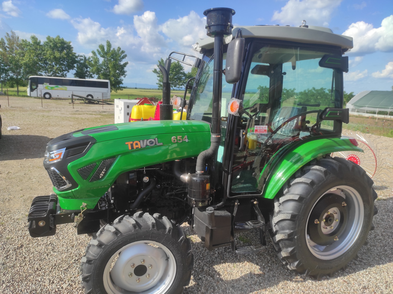 Traktor TAVOL 654 - 65 KS (65KS) - Traktori - OLX.ba