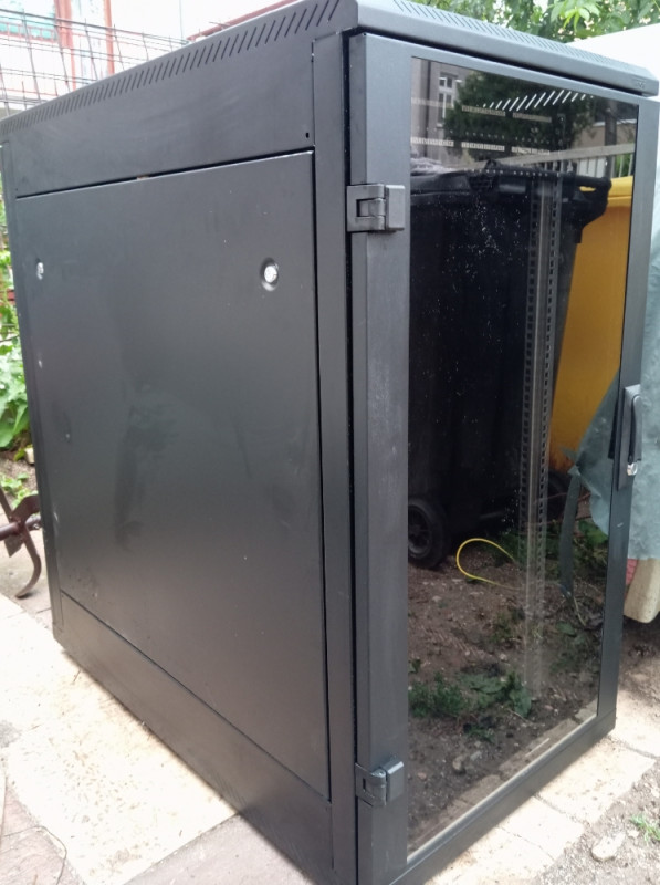 Ormar Triton za server ,rak - Ostalo - OLX.ba