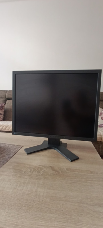 Monitor 30 km - Monitori - OLX.ba