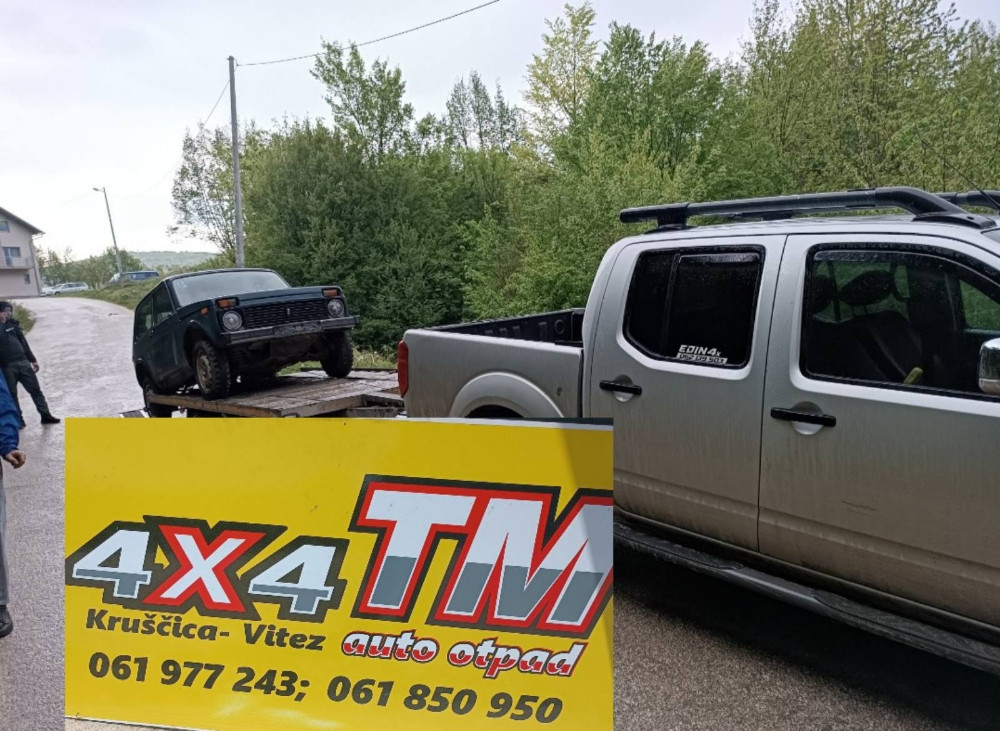 LAJSNE PVC NIVA GALLOPER PATROL REXTON TERACCAN MUSSO JEEP WJ - Lajsne ...