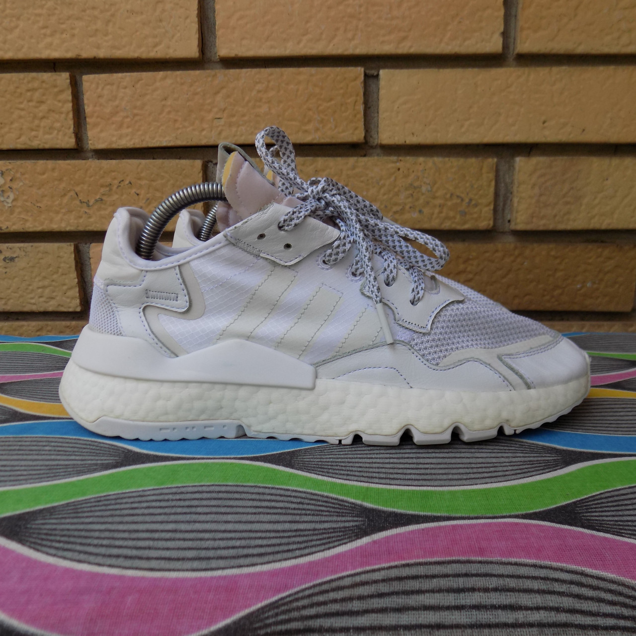 Adidas Nite Jogger Triple White vel.42 - Tene/Patike za muškarce - OLX.ba