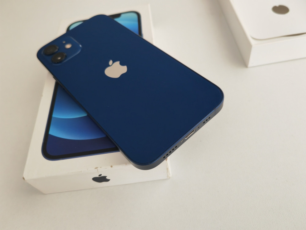 IPhone 12 128gb Blue - Mobiteli - OLX.ba