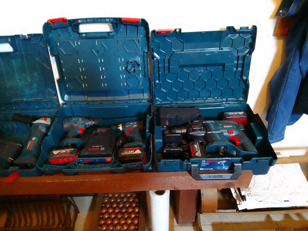 Razne vrste alata - Razni alati - OLX.ba