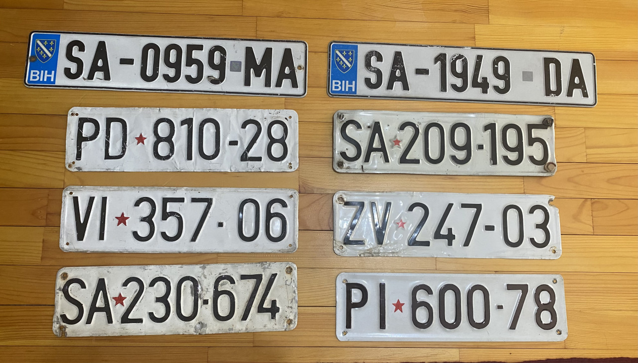 Tablice za kolekcionare - Tablice za vozila - OLX.ba
