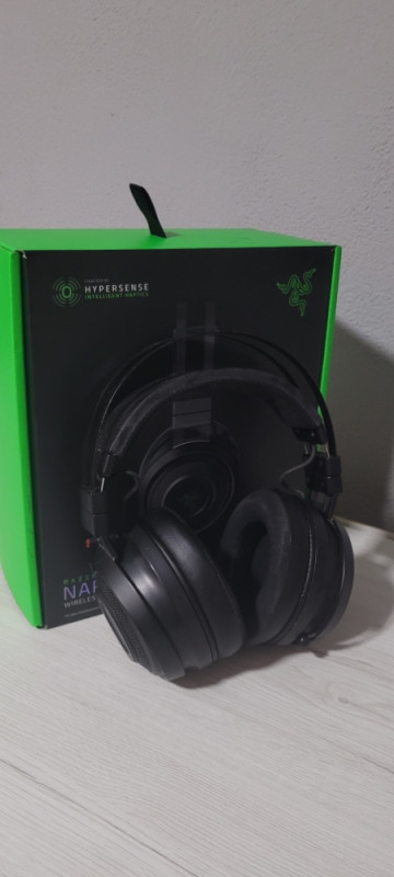 Razer Nari Gaming Slusalice - PC slušalice - OLX.ba