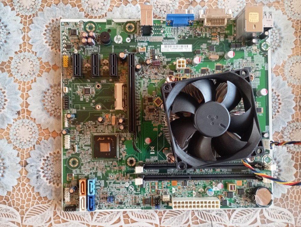 Maticna HP 1155 plus i3 3220 - Matične ploče - OLX.ba