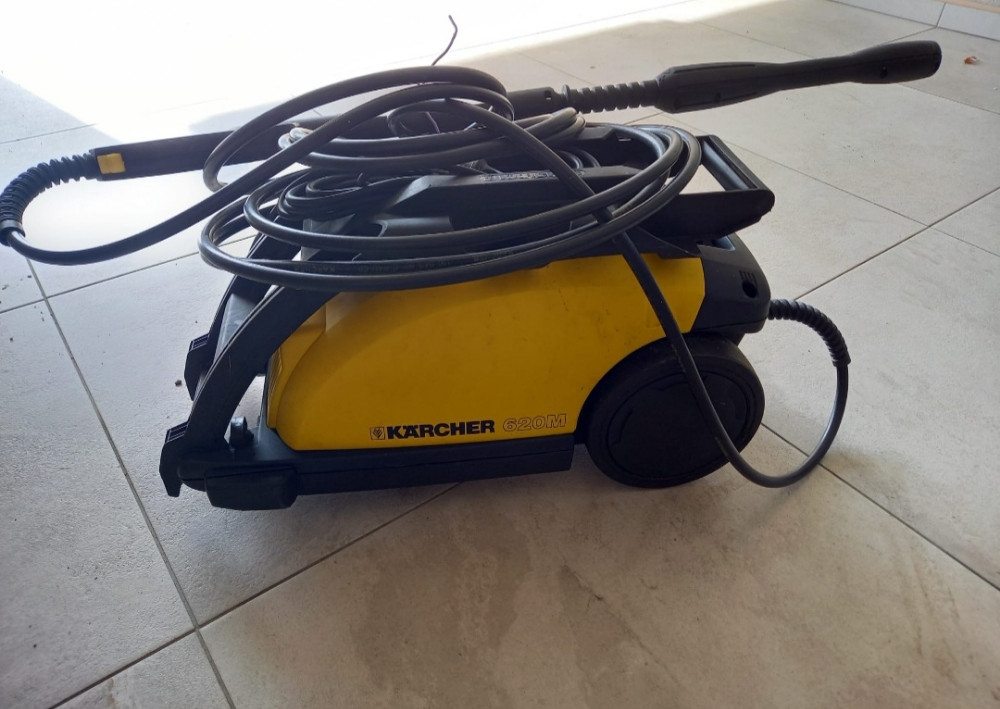 Karcher 620M masina za pranje auta - Za pranje i čišćenje - OLX.ba