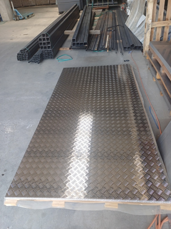 ALUMINIJSKI REBRASTI LIM - Limovi - OLX.ba